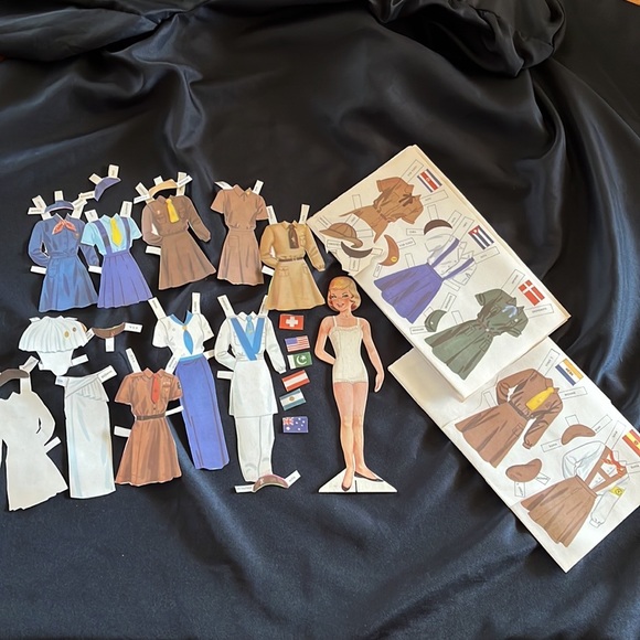 Vintage | Toys | Vintage International Brownies Paper Doll Uniforms ...